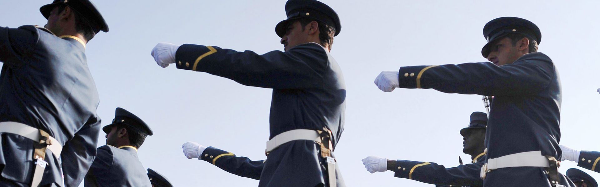 Bahrain: The U.S. Makes a Symbolic Gesture of Support for Its Allies